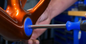 Difference between Press Fit and Threaded Bottom Bracket